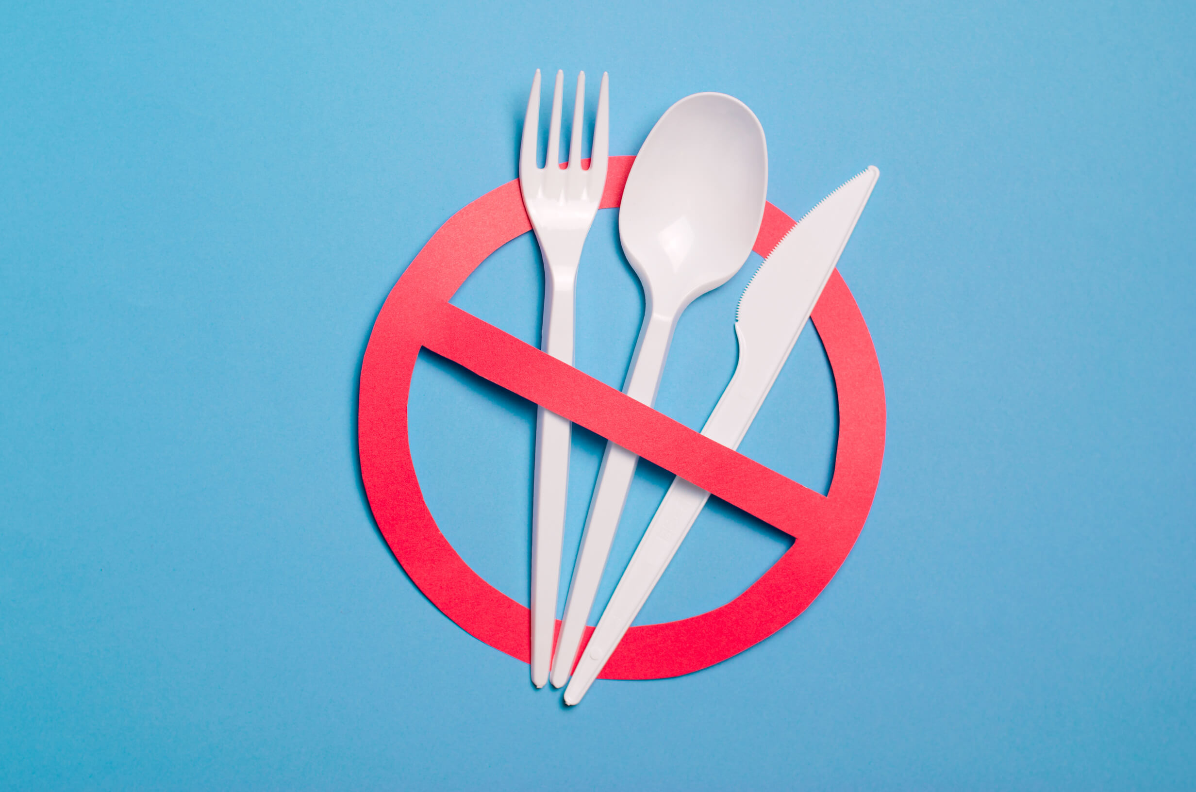 Let's use disposable wooden cutlery instead of plastic cutlery ...